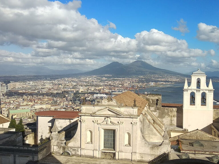 Napoli: 21enne muore dopo uno sparo al torace, si indaga sul movente ...